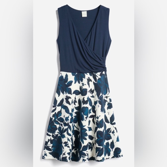 Hailey 23 | Dresses | Hailey 23 Gabrielle 2fer Knit Dress Navy White ...